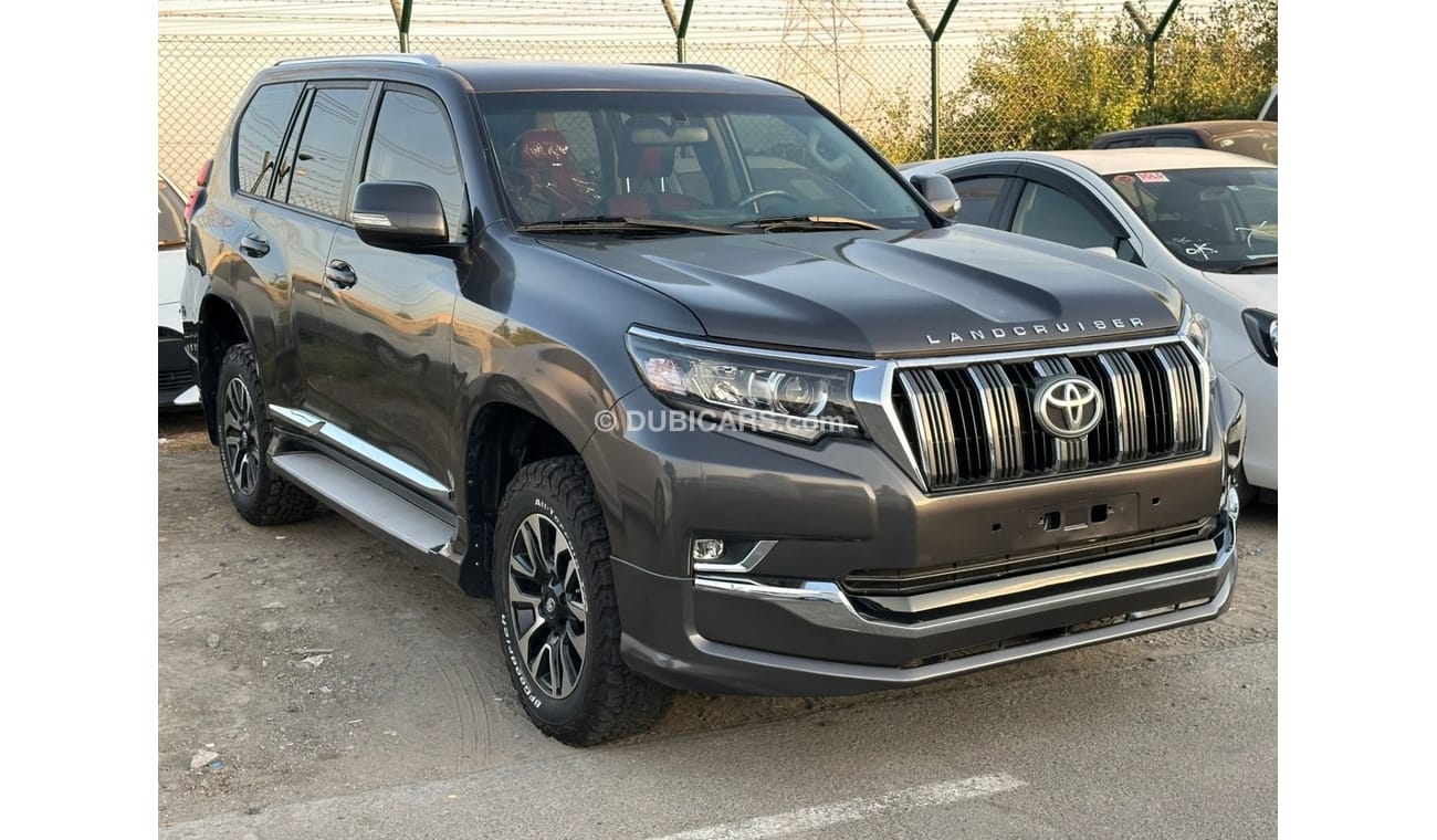 Used Toyota Prado TX 2.8L 2019 for sale in Dubai - 791117