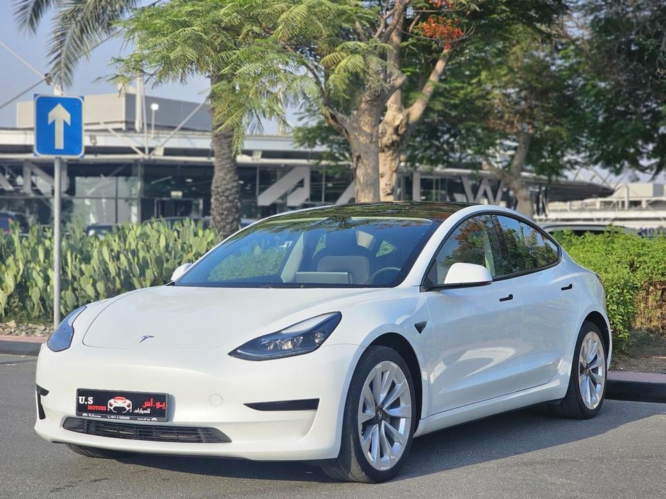 Used Tesla Model 3 2023 for sale in Dubai - 749293