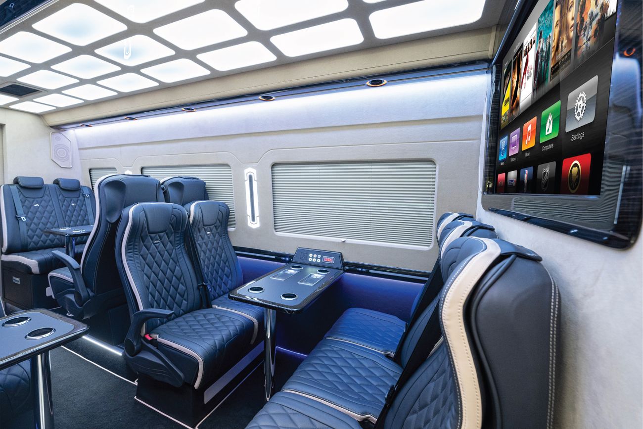 Used Mercedes-Benz Sprinter 12 SEATS 2022 VIP MERCEDES GCC SPRINTER - 2 ...