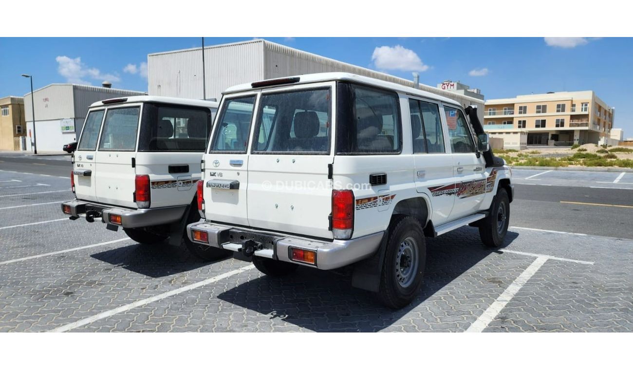 New Toyota Land Cruiser Hard Top LC76 4.5 V8 DIESEL 5 DOOR HARDTOP 2023 ...