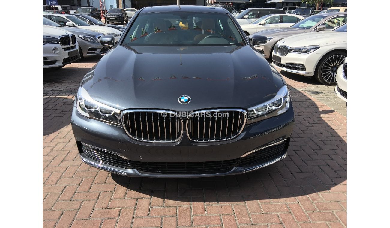 New BMW 730Li 2016 for sale in Dubai - 73298
