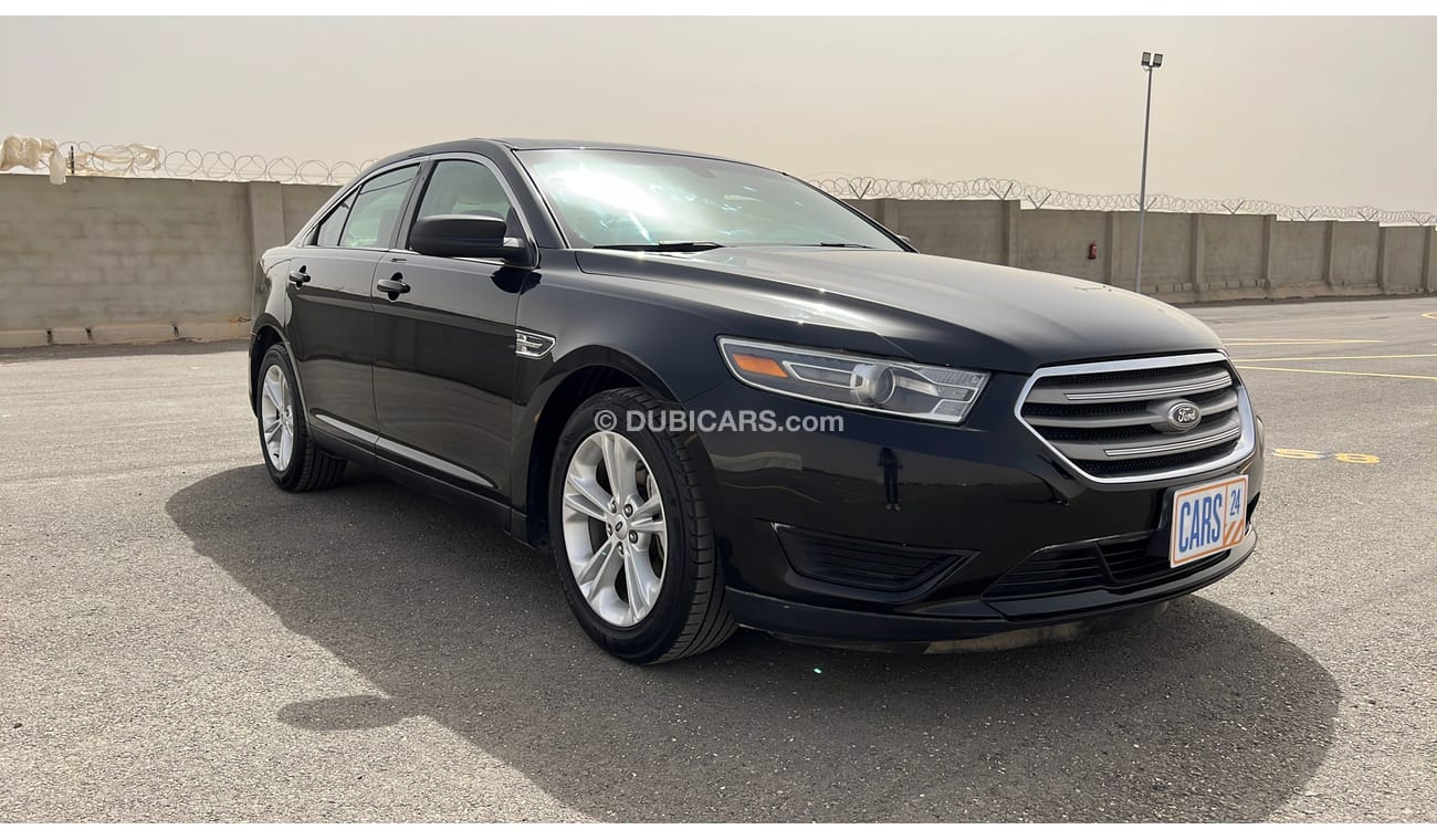 Used Ford Taurus 3500 2017 for sale in Dubai - 567078