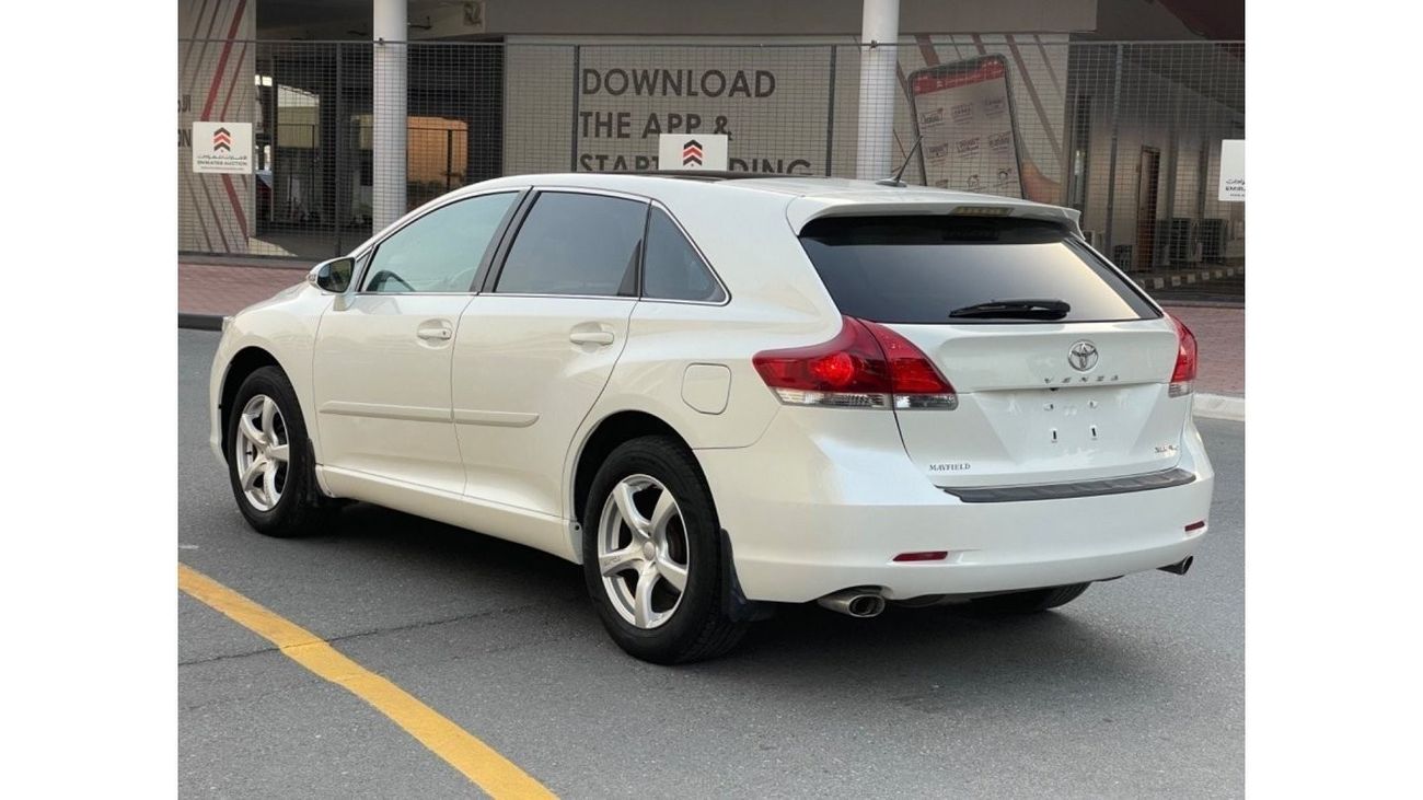 Used Toyota Venza Panorama full option 2014 for sale in Dubai - 741229
