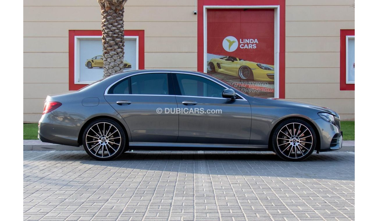 Used Mercedes-Benz E300 W213 2018 for sale in Dubai - 596591