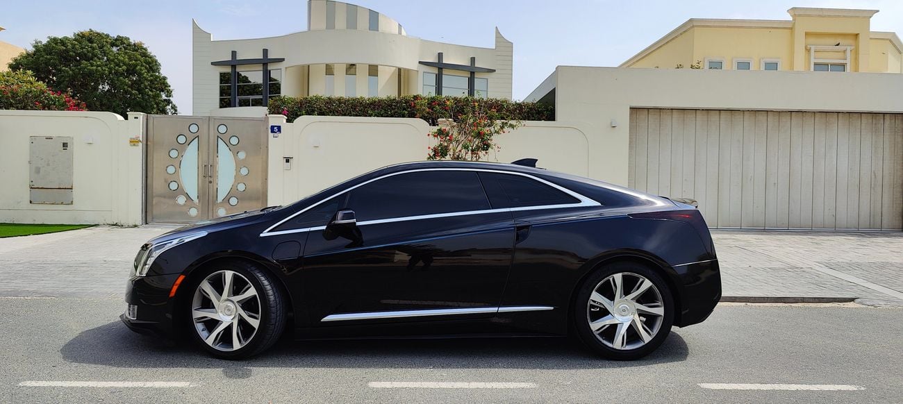 Used Cadillac ELR LUXURY 2014 for sale in Dubai - 834507