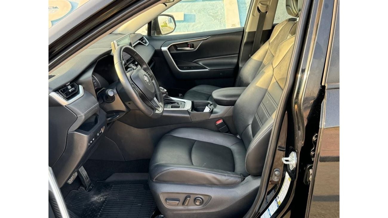 Used Toyota RAV4 2019 XLE PREMIUM AWD FULL OPTION 2019 for sale in ...