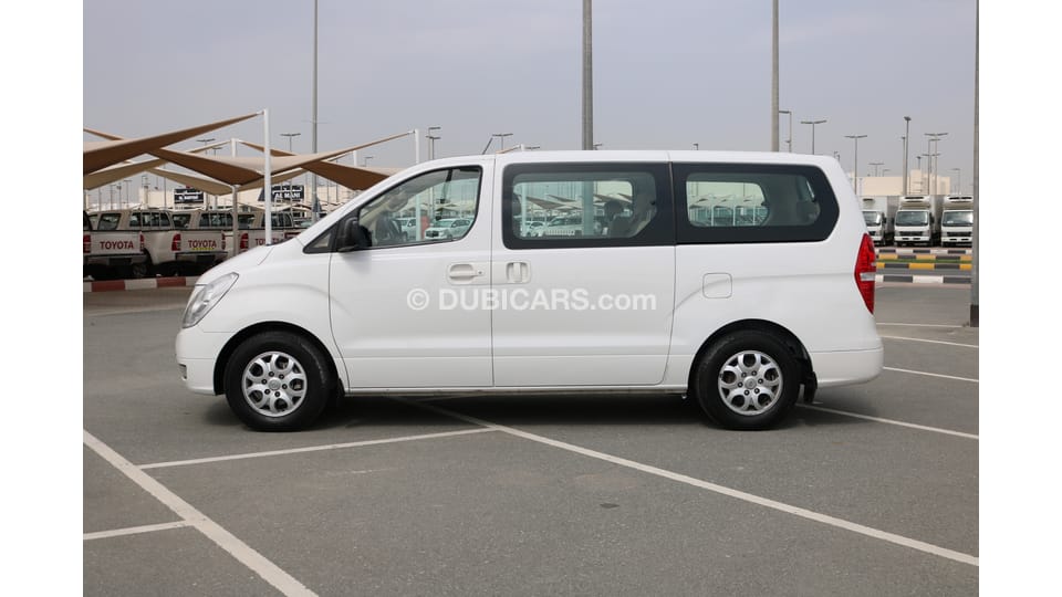 Hyundai H-1 2015 9 SEATER PASSENGER VAN AUTOMATIC GEAR for sale: AED ...