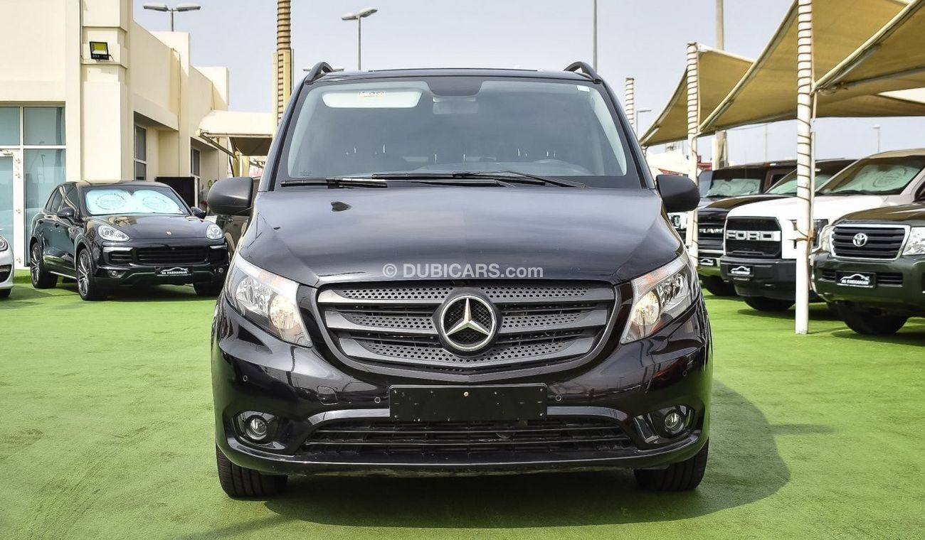 Used Mercedes-Benz Vito Tourer , 121 2019 for sale in Sharjah - 558523