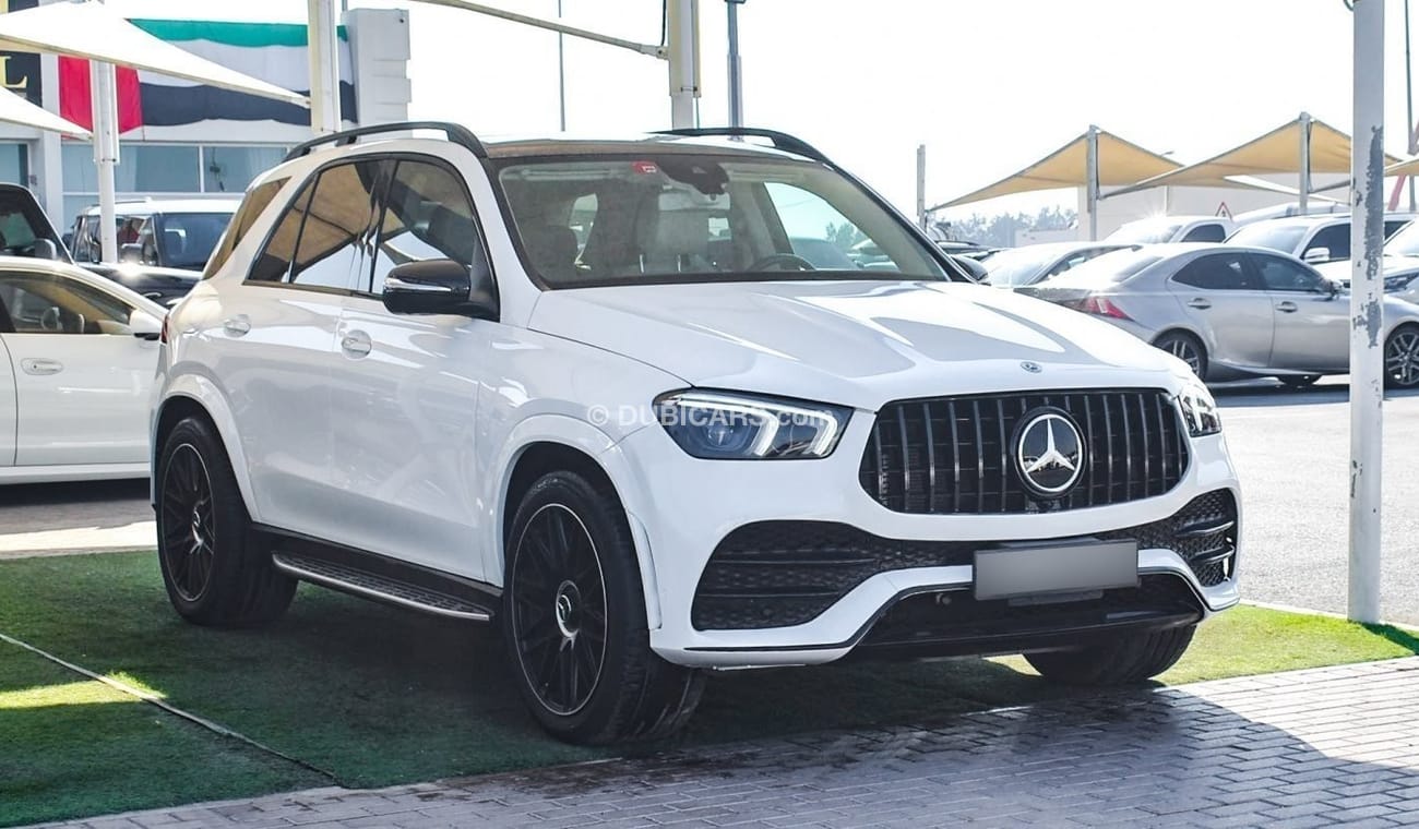 Used Mercedes-Benz GLE 250 2020 for sale in Sharjah - 692845