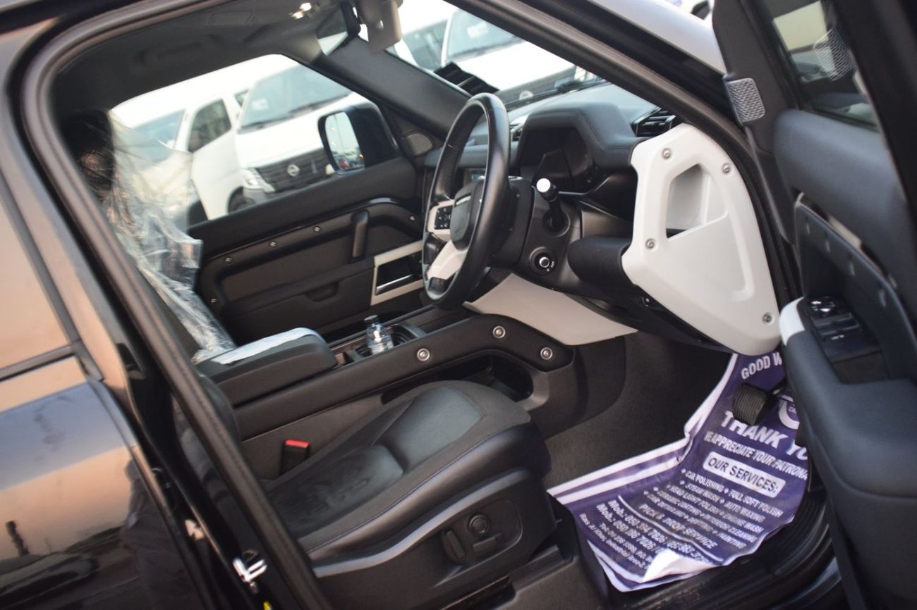 Used 2020 LAND ROVER DEFENDER 2020 for sale in Dubai - 899495
