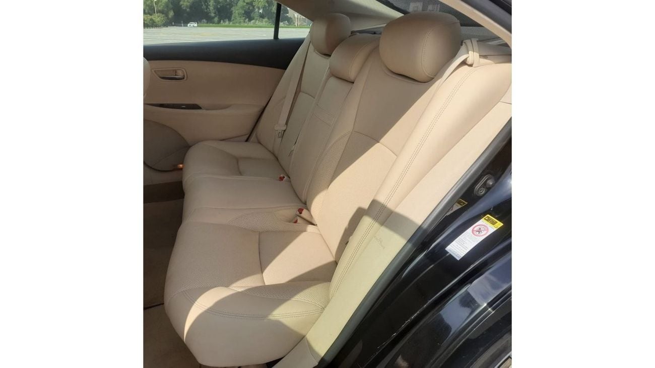 Used Lexus ES350 2012 for sale in Dubai - 713853
