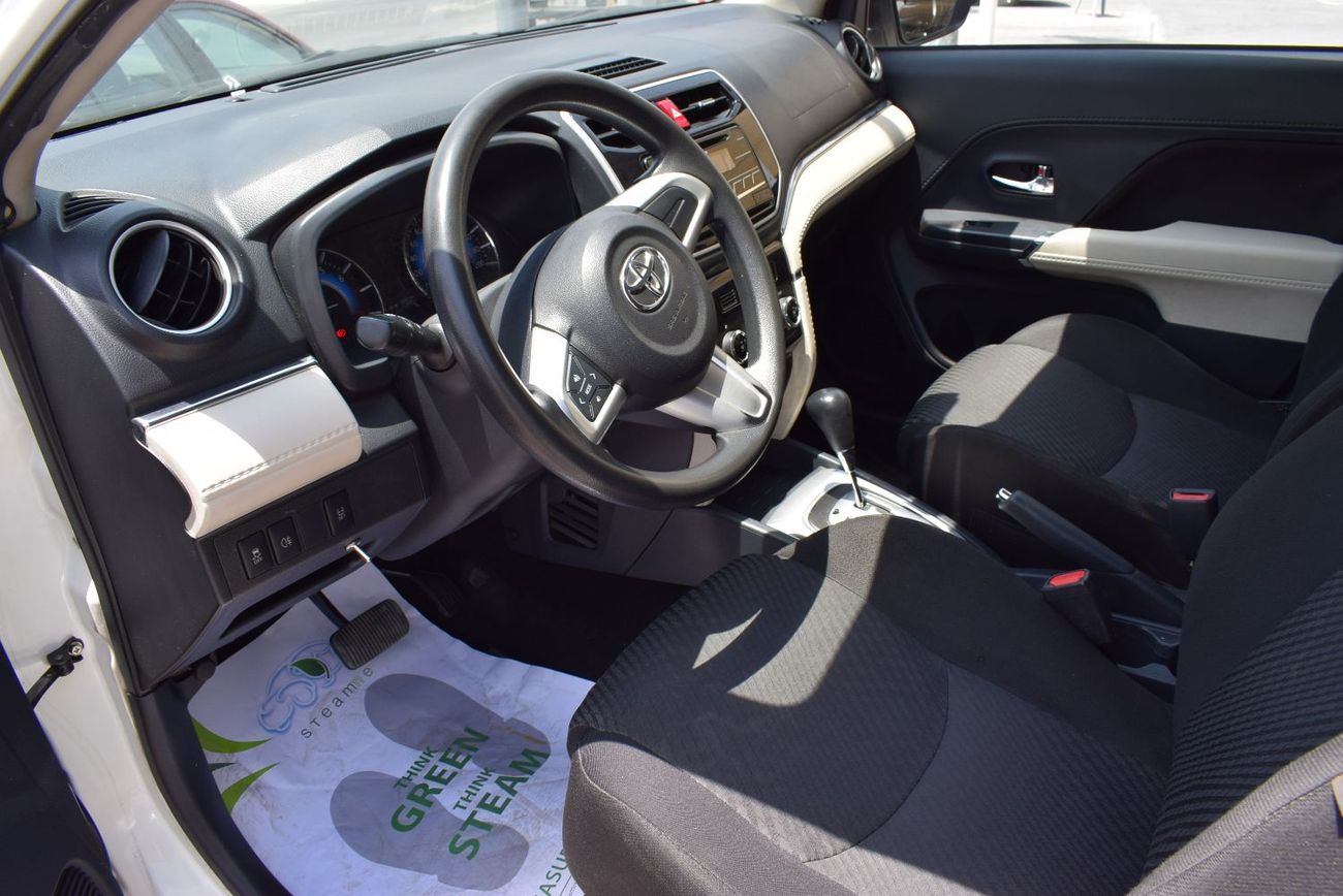 مستعملة تويوتا راش EX 1.5L 2022 للبيع في الشارقة - 873154