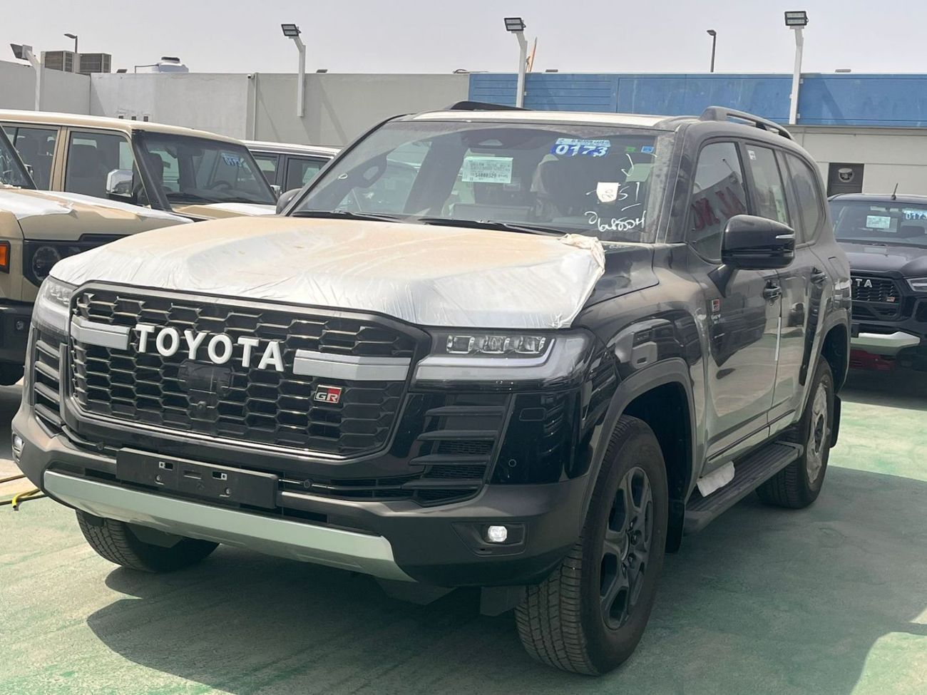 New Toyota Land Cruiser 3.5T GR-Sport Hybrid 2025 for sale in Dubai - 881597