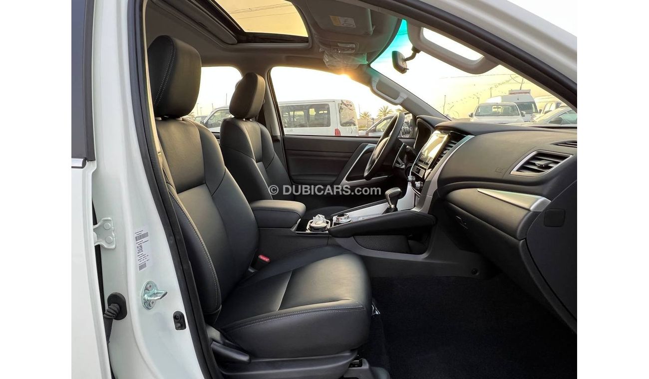 New Mitsubishi Montero Montero Sport 2022 for sale in Dubai - 559264