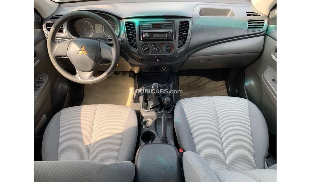 Used Mitsubishi L200 2016 4x4 Ref#612 2016 for sale in Sharjah - 558790