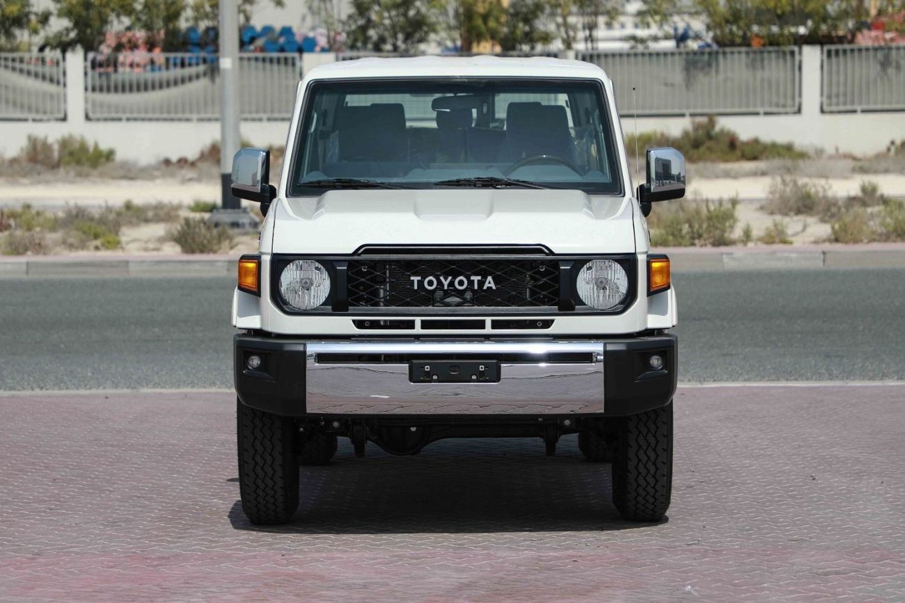 New Toyota Land Cruiser Hard Top 2025 TOYOTA LC76 HARDTOP LX B 4.0 - WHITE inside BLUISH GREY ...