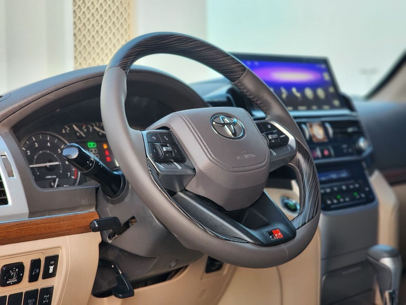 Used Toyota Land Cruiser GXR GX.R V8 upgrade 2022 2013 for sale in Sharjah - 739849