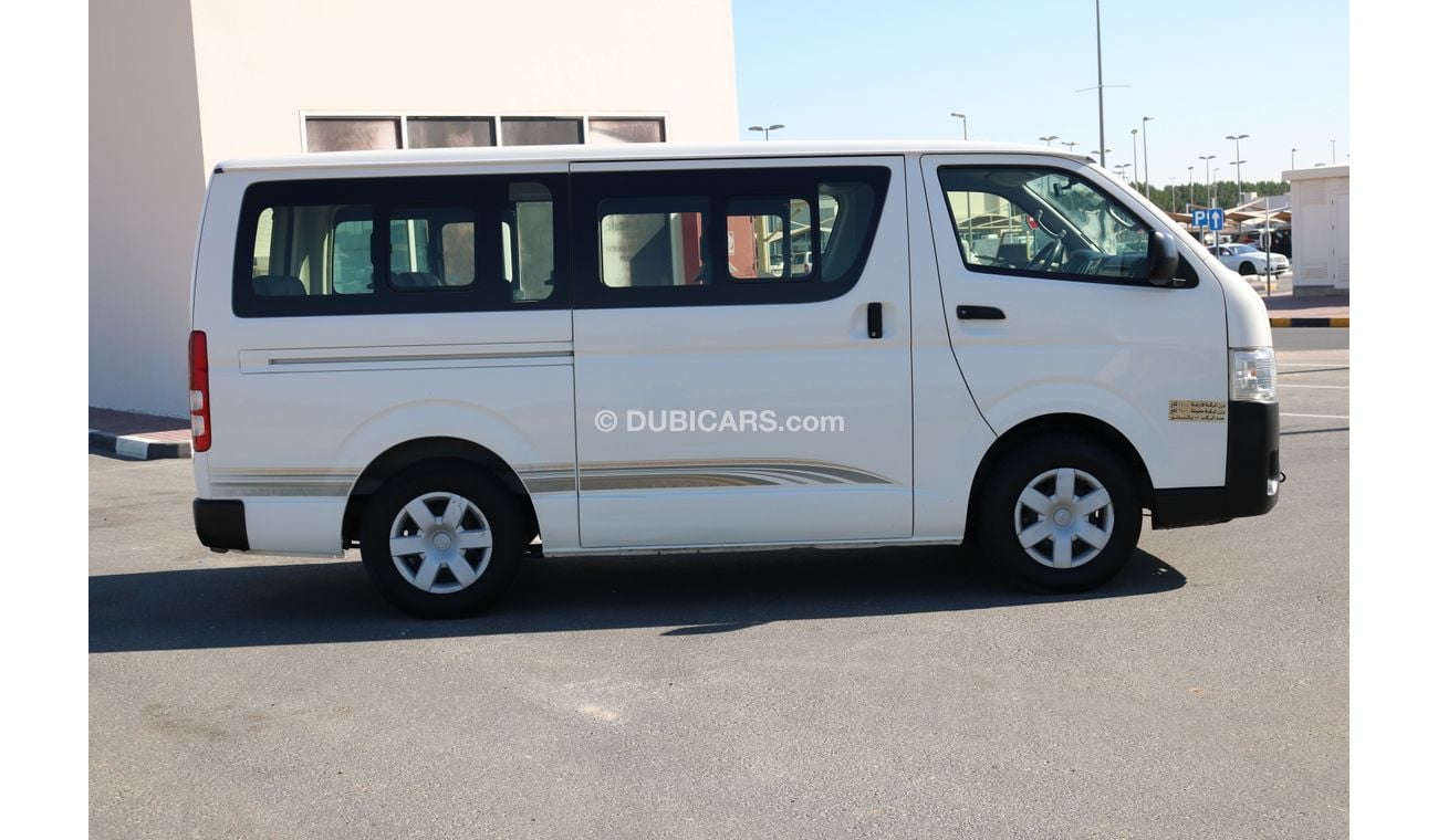 Used Toyota Hiace DIESEL 15 SEATER BUS 2015 for sale in Dubai - 201115