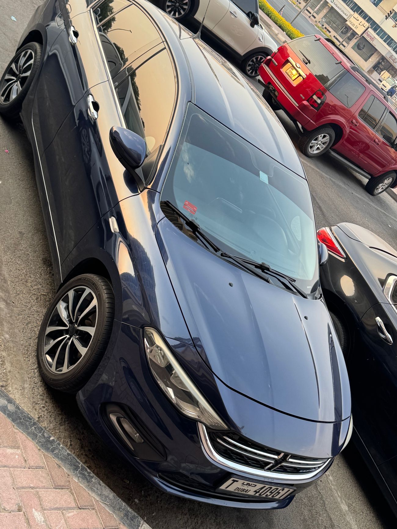 Used Dodge Neon LE 2017 for sale in Dubai - 876229