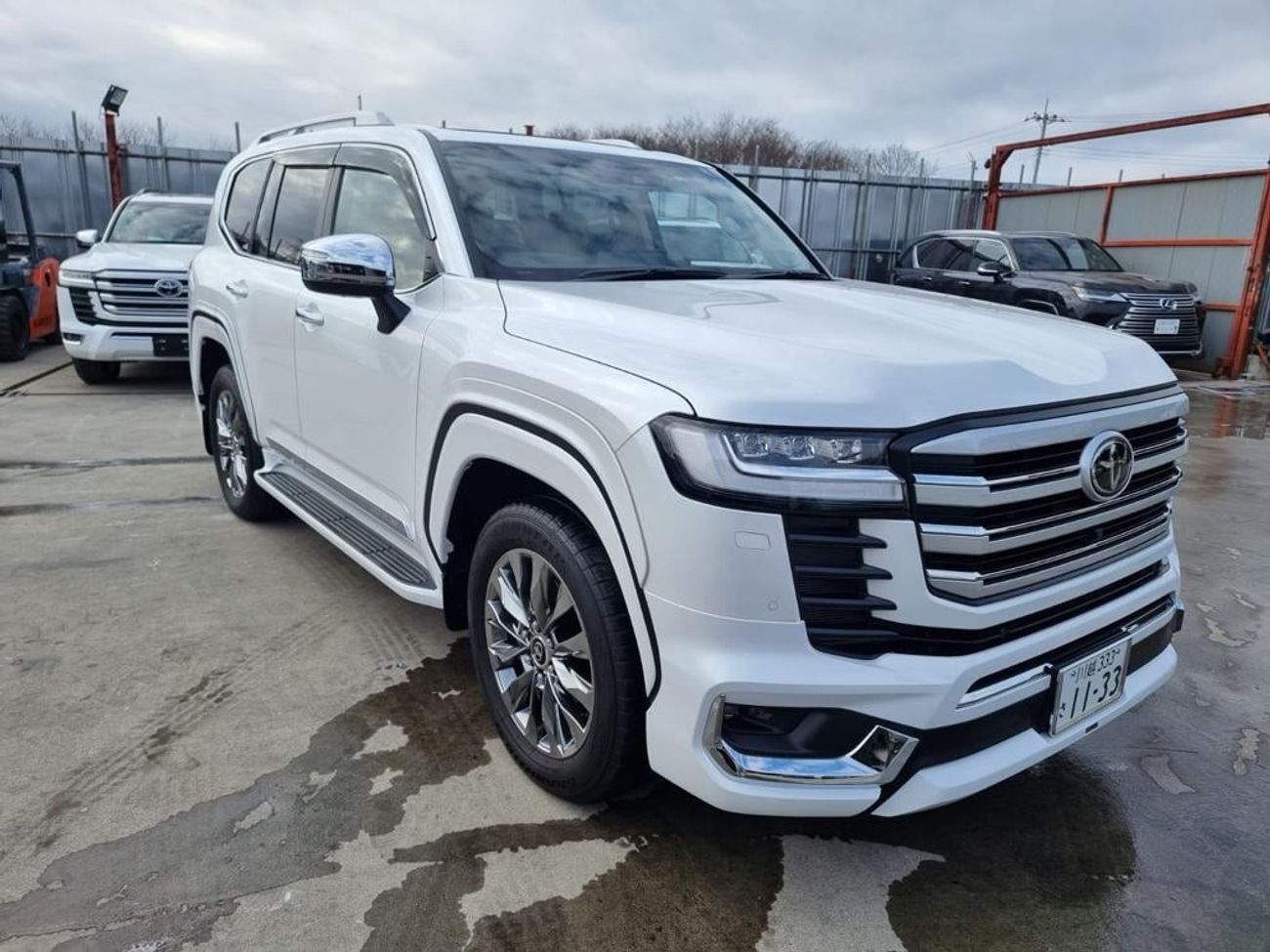 New Toyota Land Cruiser Land Cruiser Lc 300 Model 2023 Engine Petrol ...