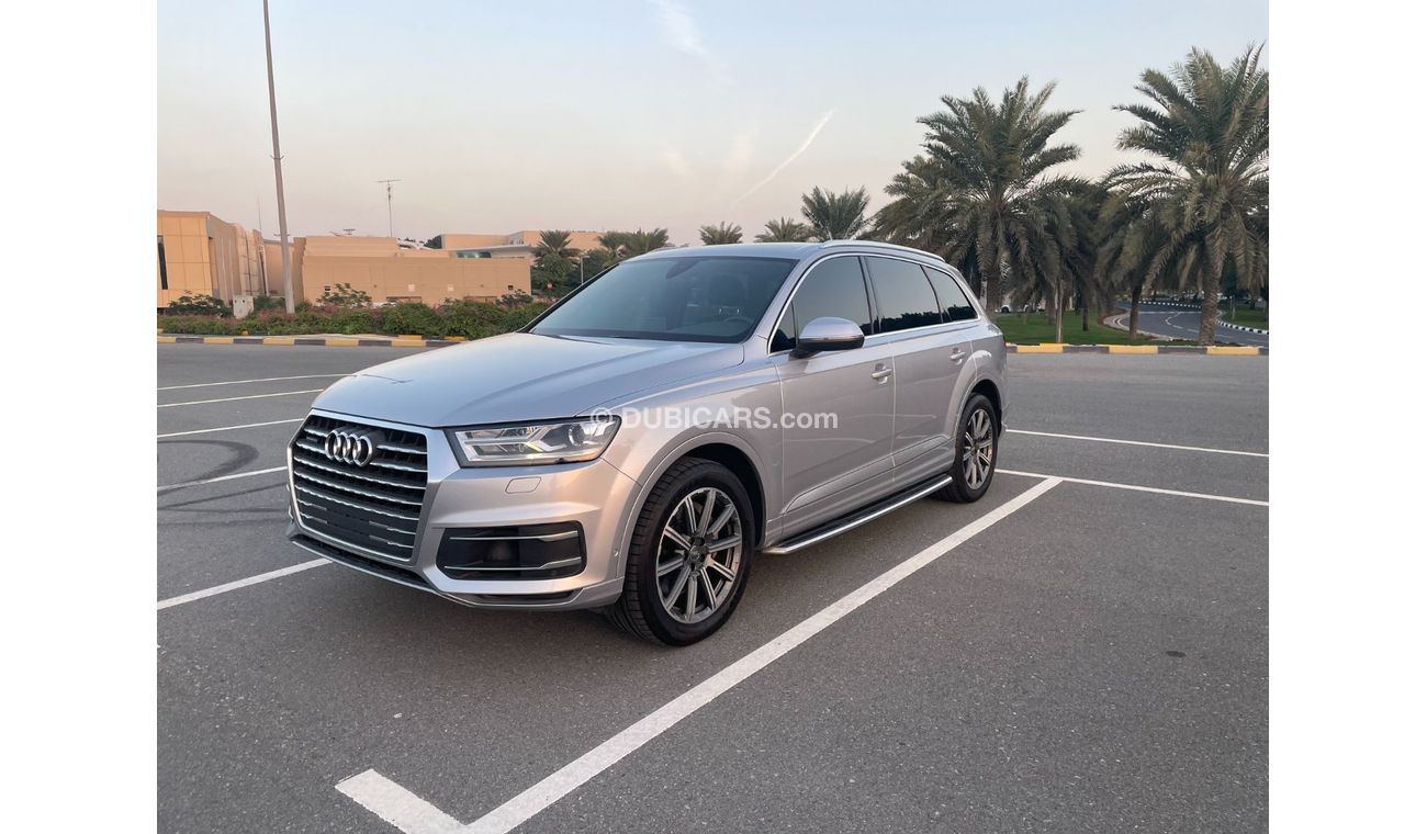 Used Audi Q7 45 TFSI quattro S-Line GCC 2017 for sale in Sharjah - 571848