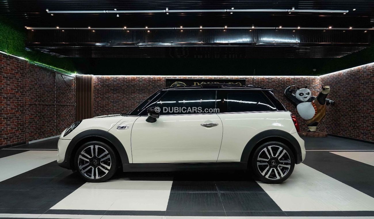 Used Mini Cooper S 2021 for sale in Dubai - 567708