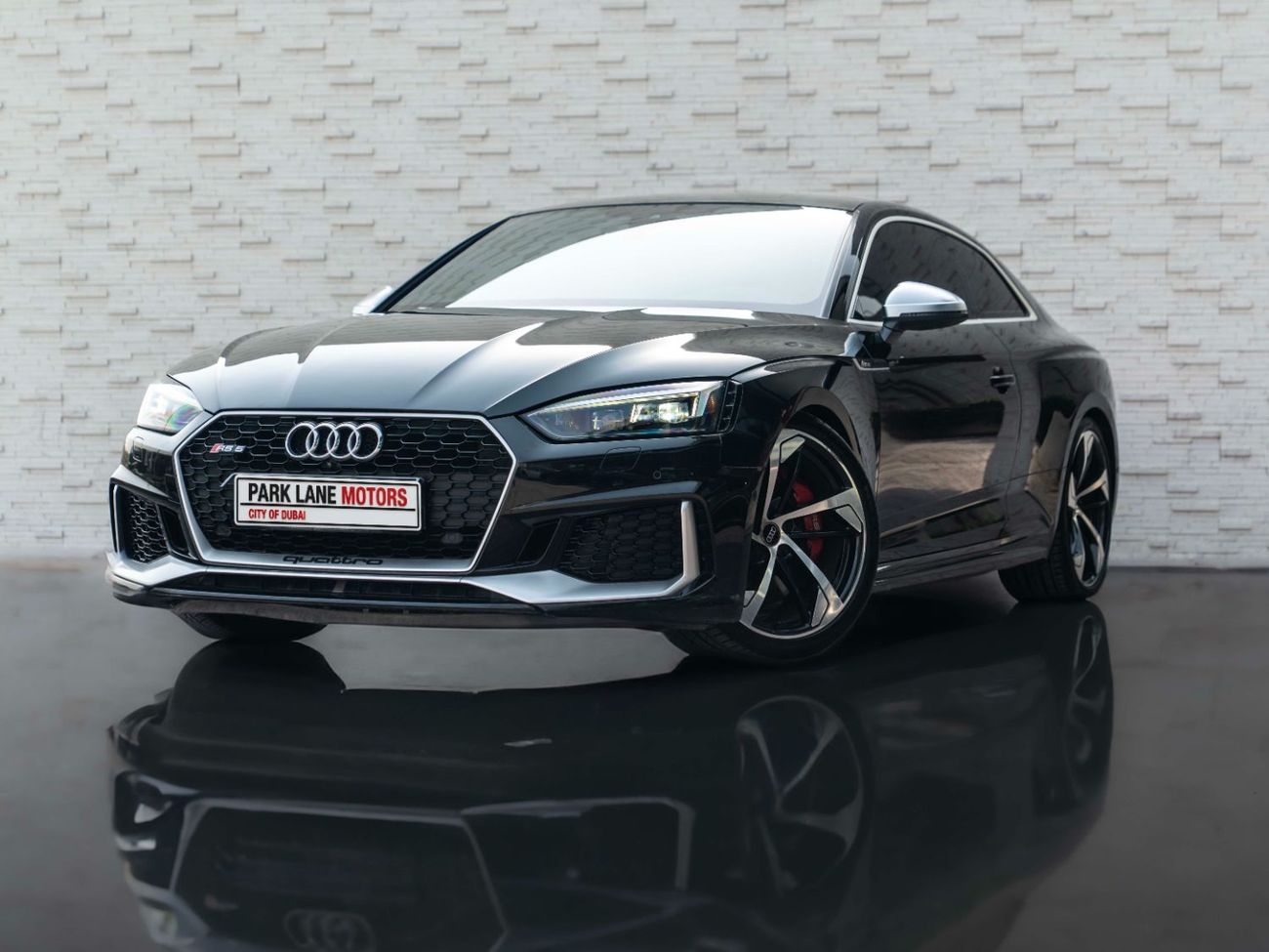 Used Audi RS5 TFSI quattro 2.9L (444 HP) 2019 for sale in Dubai - 878403