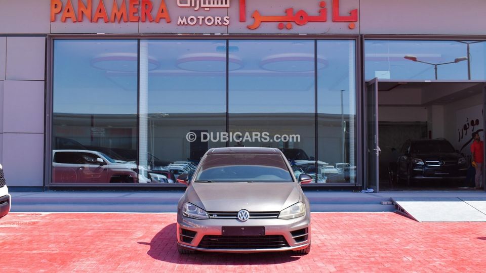 Used Volkswagen Golf R 4 Motion 2016 for sale in Abu Dhabi - 514195