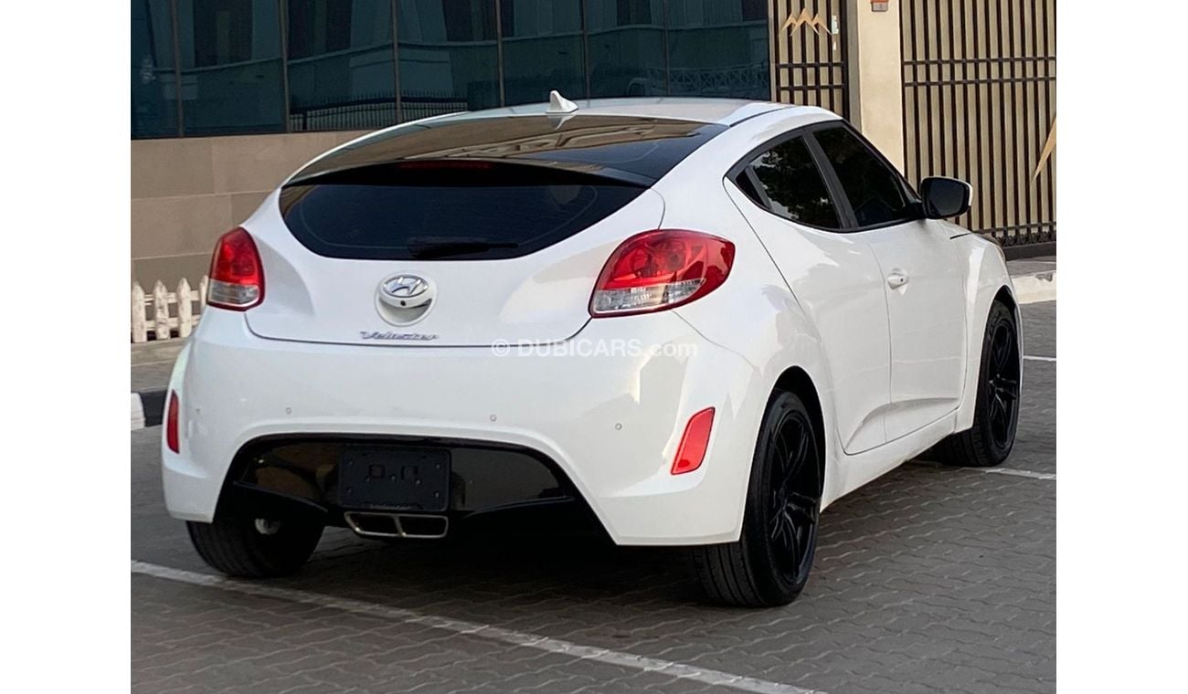Used Hyundai Veloster Turbo model : 2017 Price : 27,000 dirhams Mileage ...