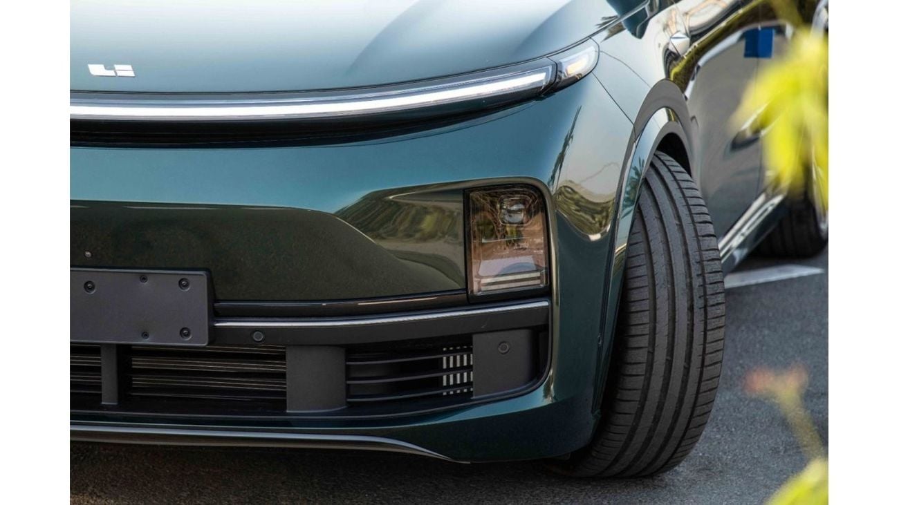 New Li Auto L9 2024 Lixiang L9 PHEV 1.5 - Green inside Black & Orange ...