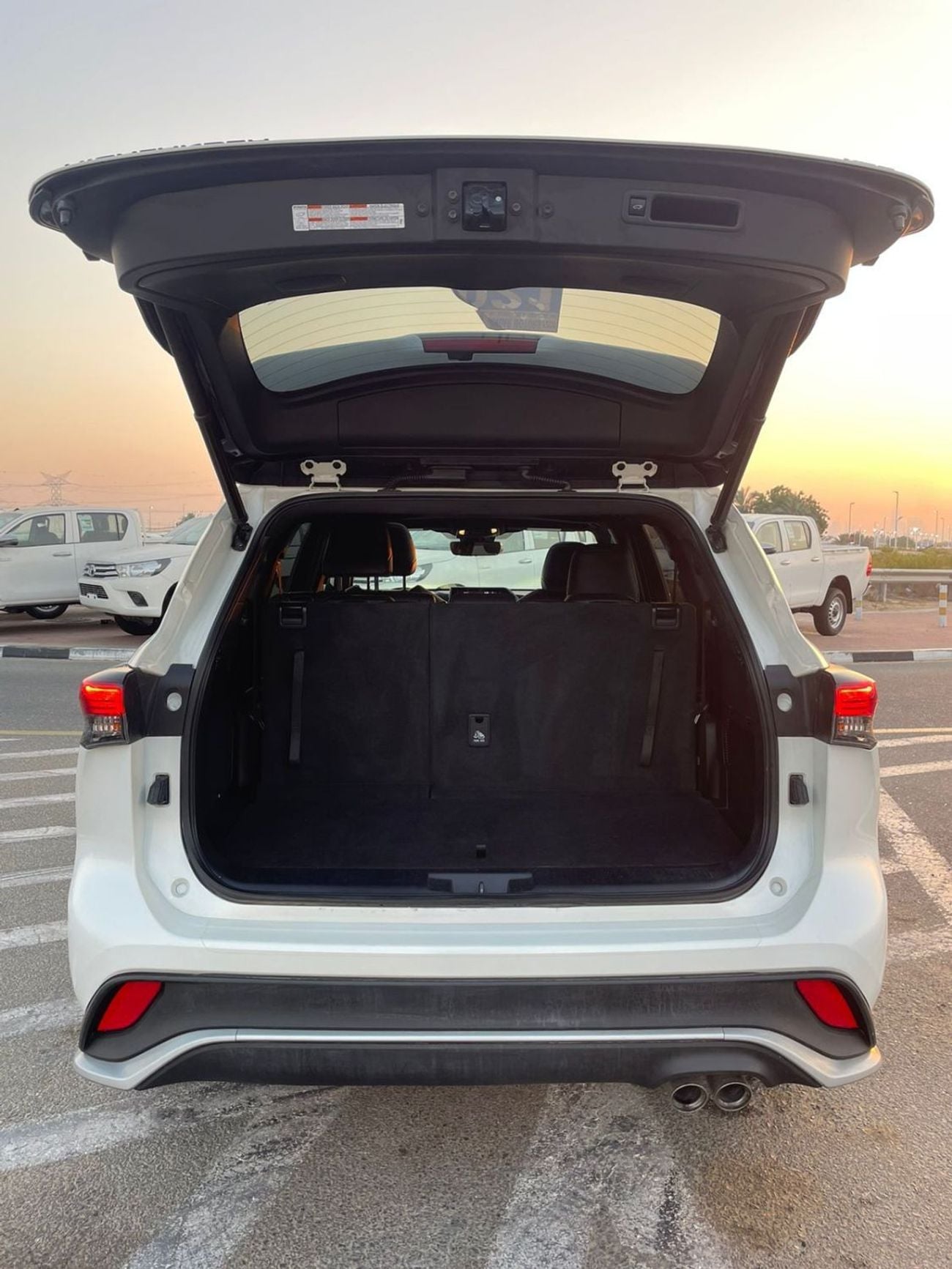 Used 2021 Toyota Highlander XSE Sports Black Edition - 3.5L V6 - Radar ...