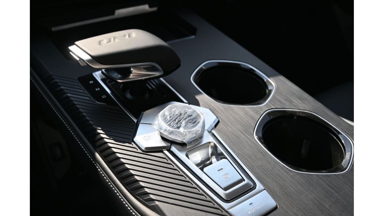 New Changan Uni K 2023 Changan Uni-K 1.5L Turbo Plug-in Hybrid, Color White 120km Electric Range ...