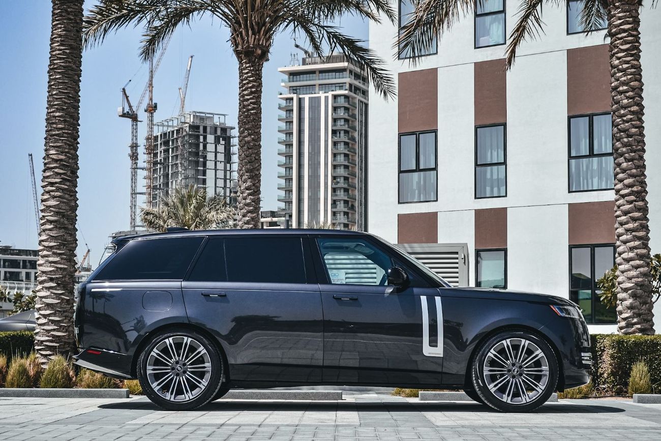 مستعملة لاند روفر رينج روفر 10 likes Range Rover Vogue P580 ...
