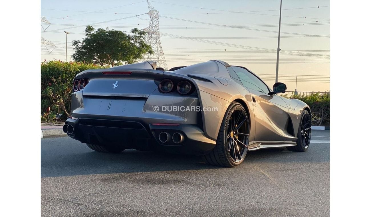 Used Ferrari 812 GTS Std GCC SPEC NEAT AND CLEAN 2020 for sale in Dubai ...