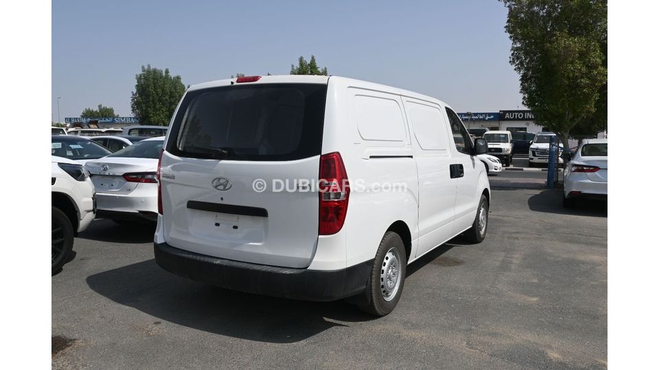New Hyundai H-1 H-1 VAN 2,4L PETROL 2021 for sale in Dubai - 547347