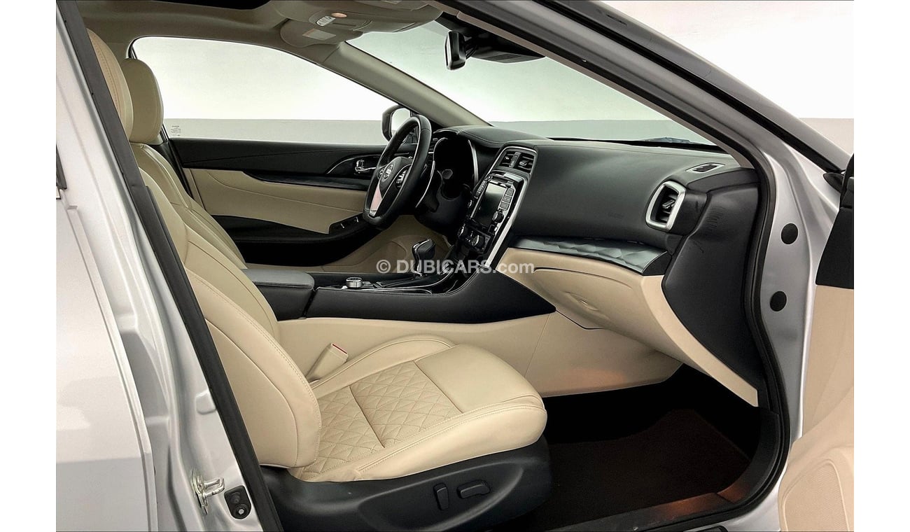 Used Nissan Maxima SR 2019 for sale in Dubai - 642358