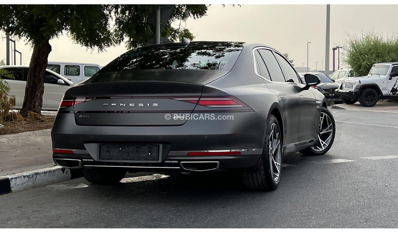 Used Genesis G90 Royal AWD Matte Makalu Grey 3.5L V6 2023 for sale in Dubai - 661331