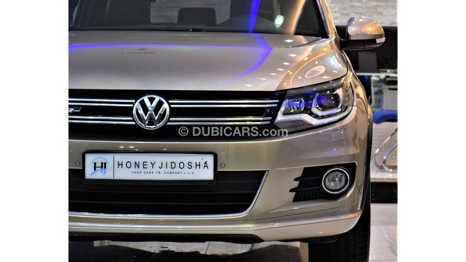 Used AMAZING Volkswagen Tiguan R-Line 2016 Model!! in Gold Color! GCC ...