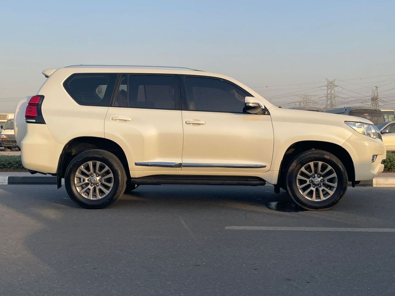 Used 2019 Toyota Prado GX.R 4.0L V6 Full Option - Push Start 7 Leather ...