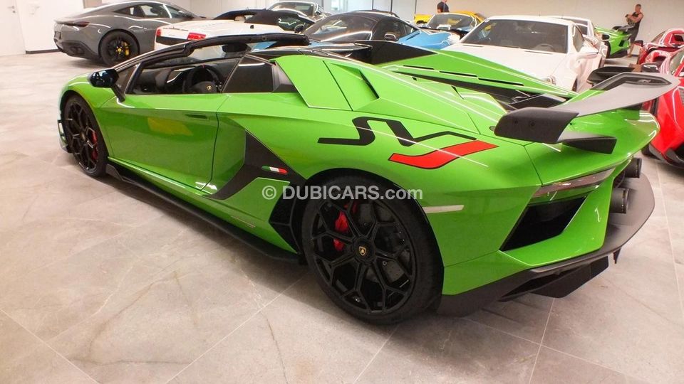 جديدة لامبورغيني أفينتادور SVJ Roadster NEW 2021 للبيع في دبي - 810016