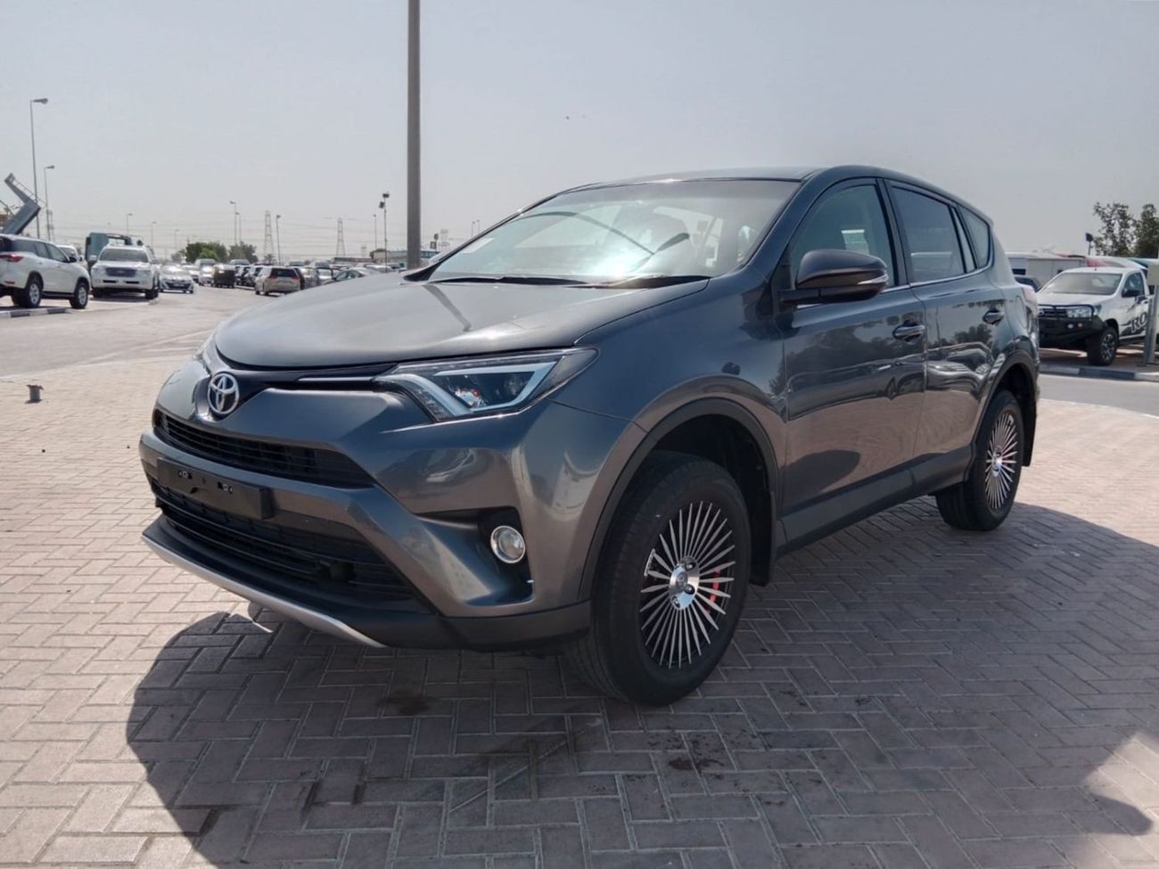 Used TOYOTA RAV4 RIGHT HAND DRIVE (PM1270) 2017 for sale in Dubai - 505482