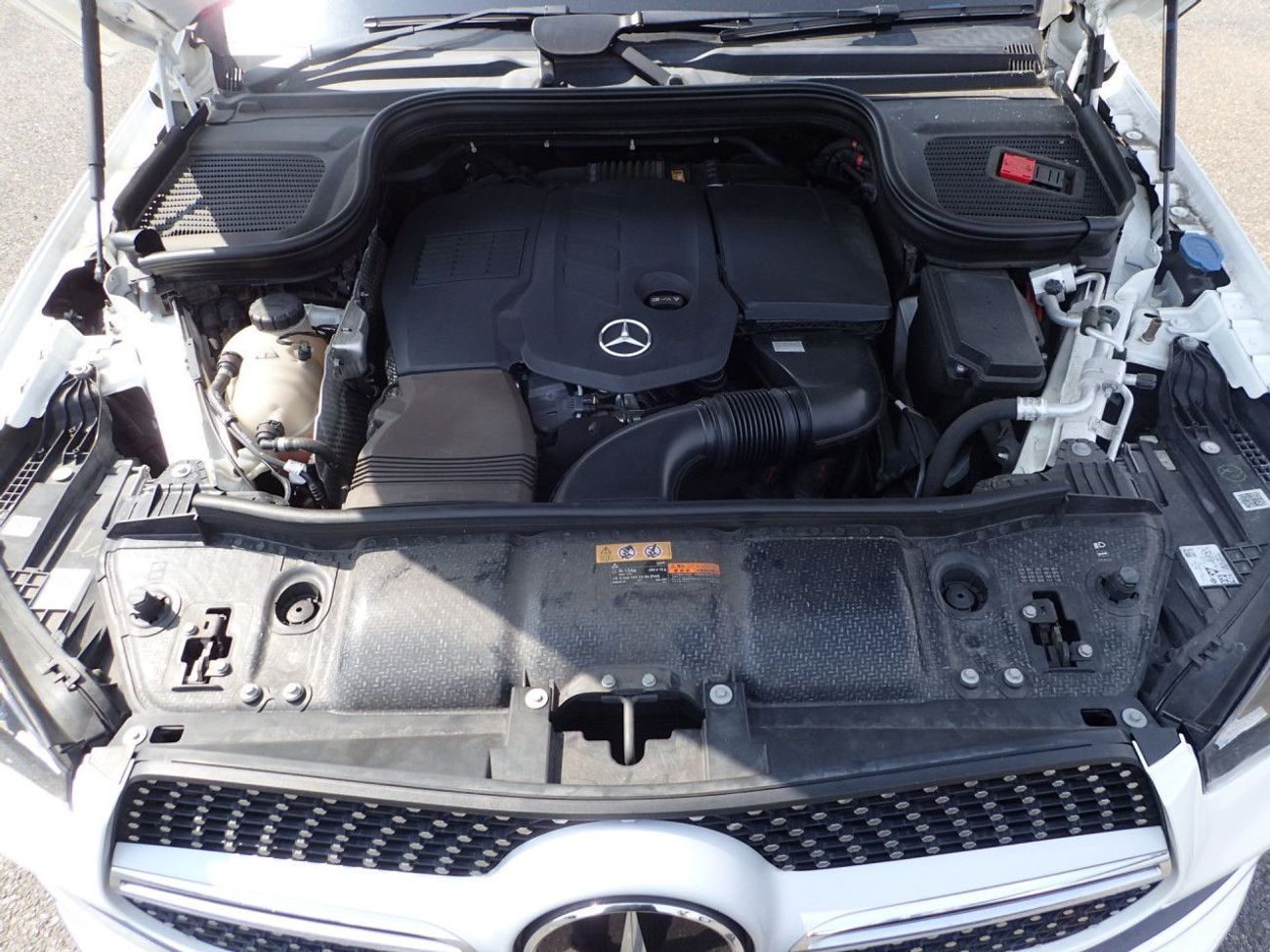 Used Mercedes-Benz GLE 300 GLE 300d 4MATIC AMG LINE 2019 for sale in ...