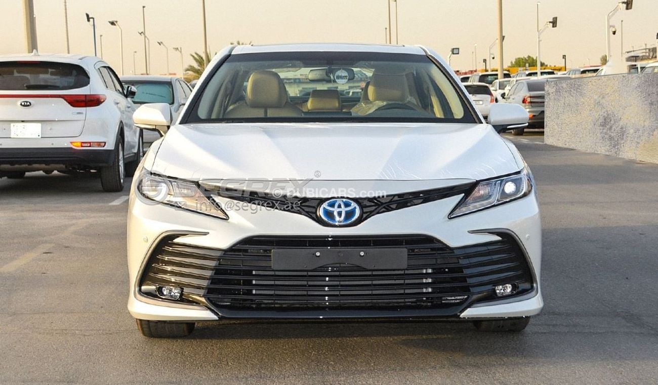 New Toyota Camry LE HEV Avilable for Local registration. 2022 for sale ...