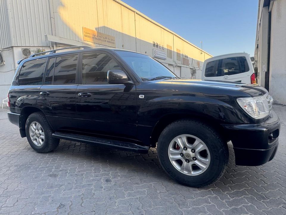 مستعملة تويوتا لاند كروزر GXR, 4.6L 6 Cylinder 2002 للبيع في الشارقة ...