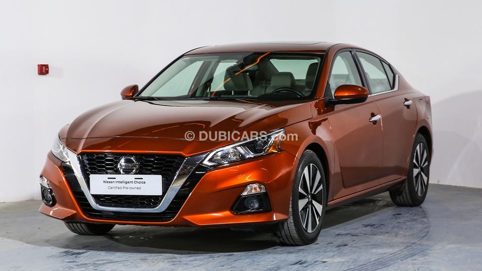 Nissan Altima for sale: AED 71,900. Orange, 2019