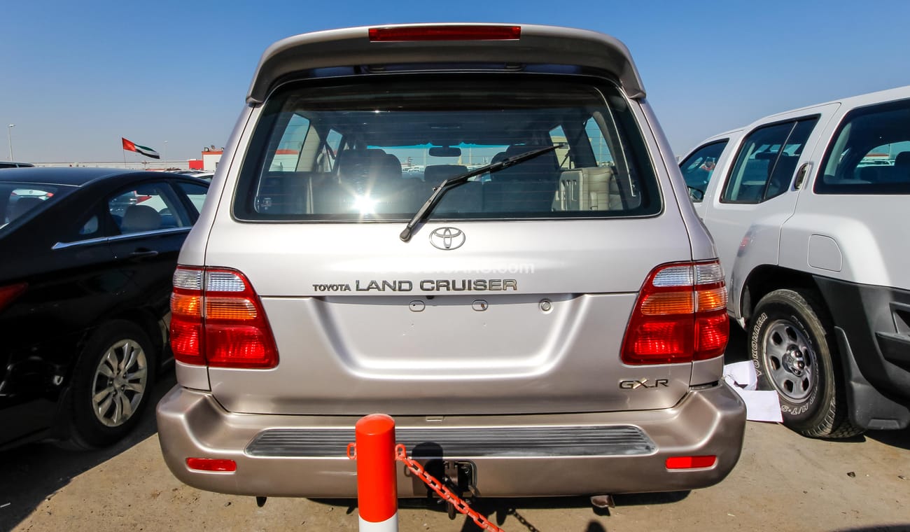 Used Toyota Land Cruiser GXR 2002 for sale in Dubai - 88567