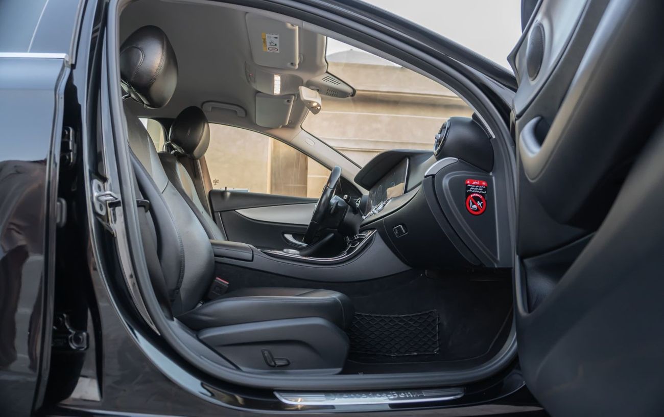 Used Mercedes-Benz E300 GCC CAR MODEL 2020 2020 for sale in Dubai - 846106