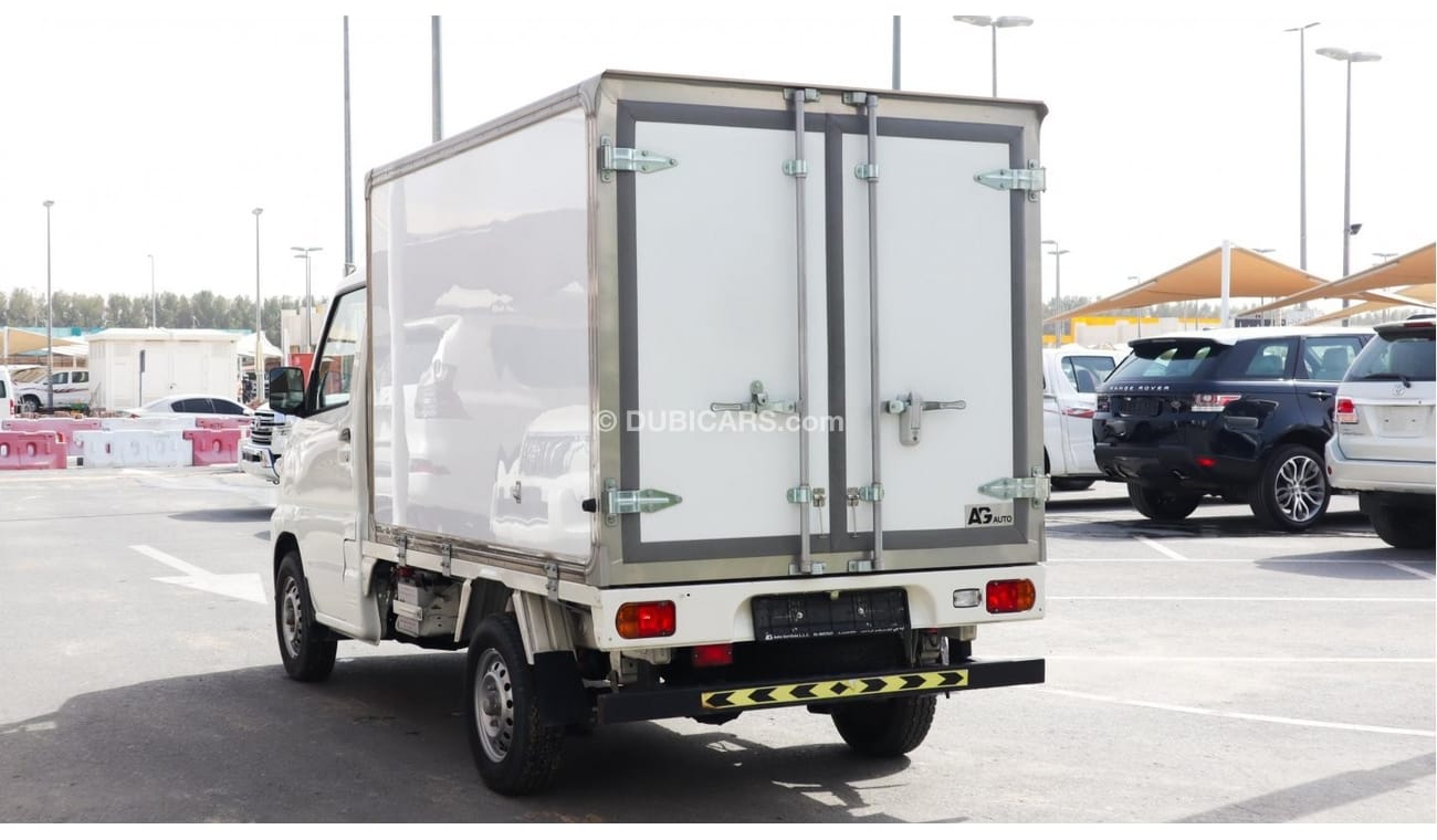 Used CMC Veryca 2021 for sale in Dubai - 492296