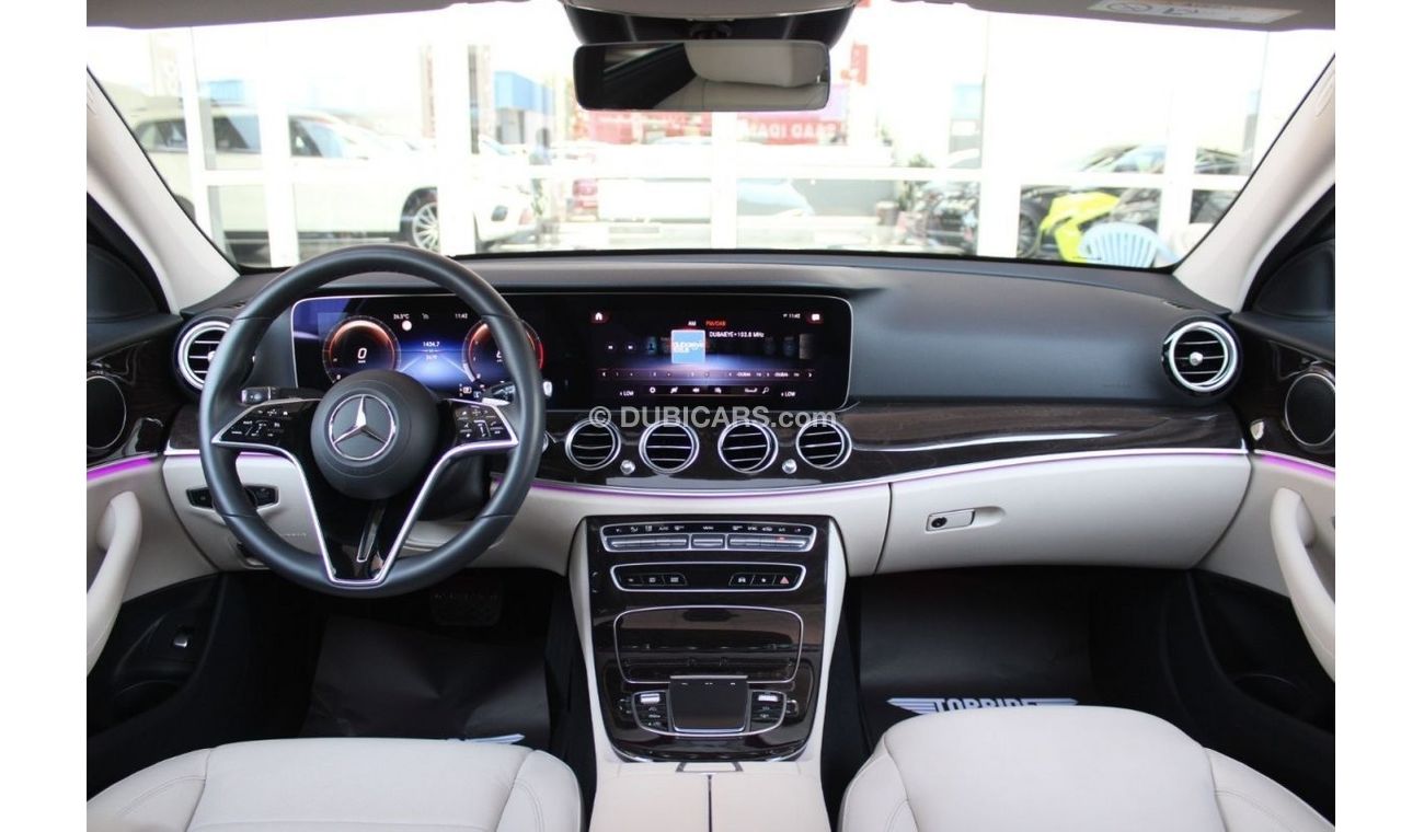 Used Mercedes-Benz E300 Premium 2021 for sale in Dubai - 634656