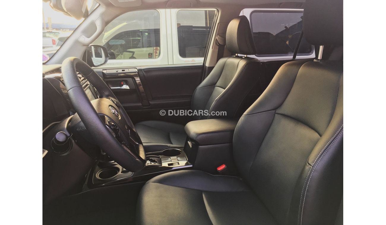 Used Toyota 4Runner 2019 for sale in Dubai - 254024